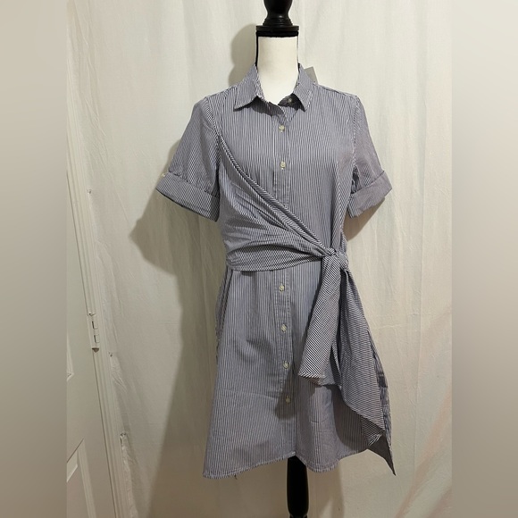 Free Assembly | Dresses | Free Assembly Wrap Dress Size M | Poshmark